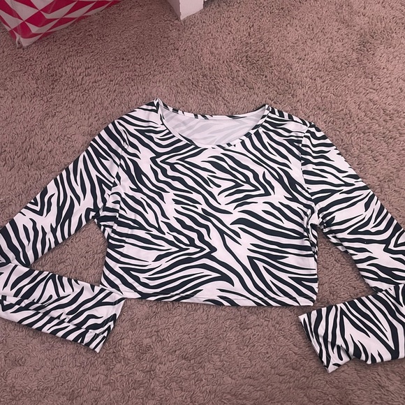 SHEIN | Tops | Zebra Long Sleeve | Poshmark